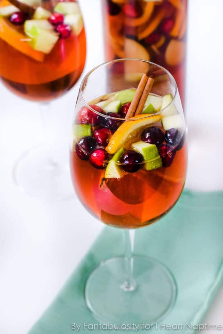 EASY Holiday Sangria Mocktail - I Heart Naptime