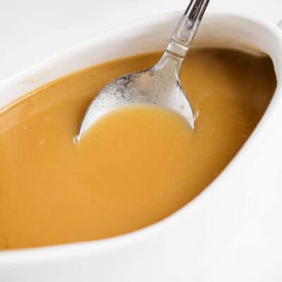 EASY Homemade Gravy (3 ingredients!) - I Heart Naptime