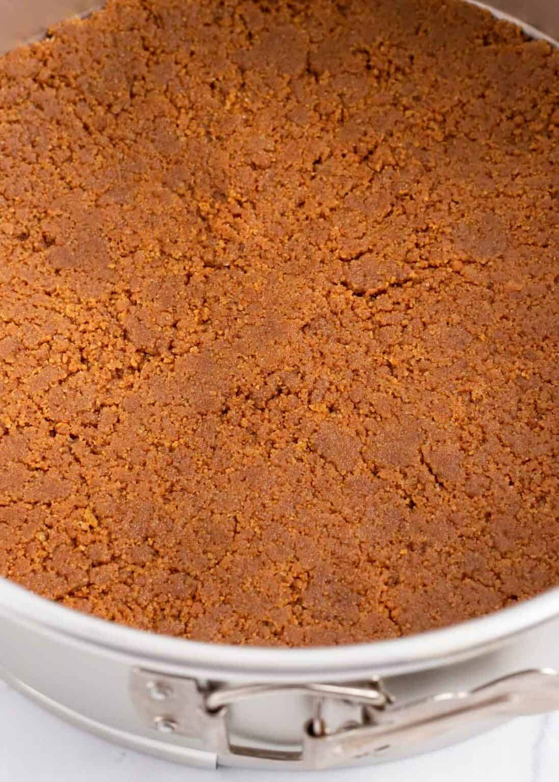 Gingersnap Pie Crust Recipe - I Heart Naptime