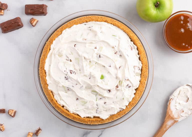 Snickers Apple Pie - I Heart Naptime