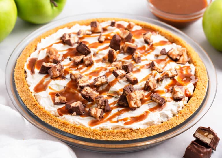 Snickers Apple Pie - I Heart Naptime