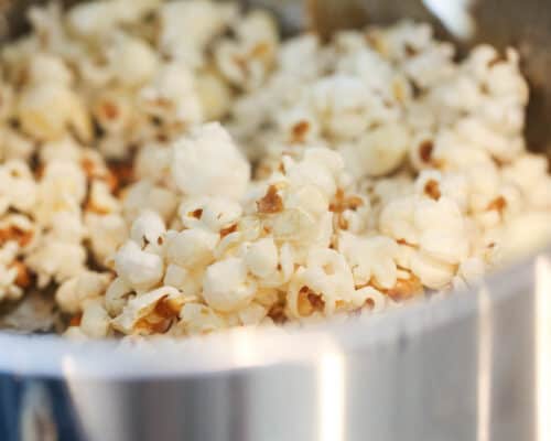 4-Ingredient Homemade Kettle Corn - I Heart Naptime