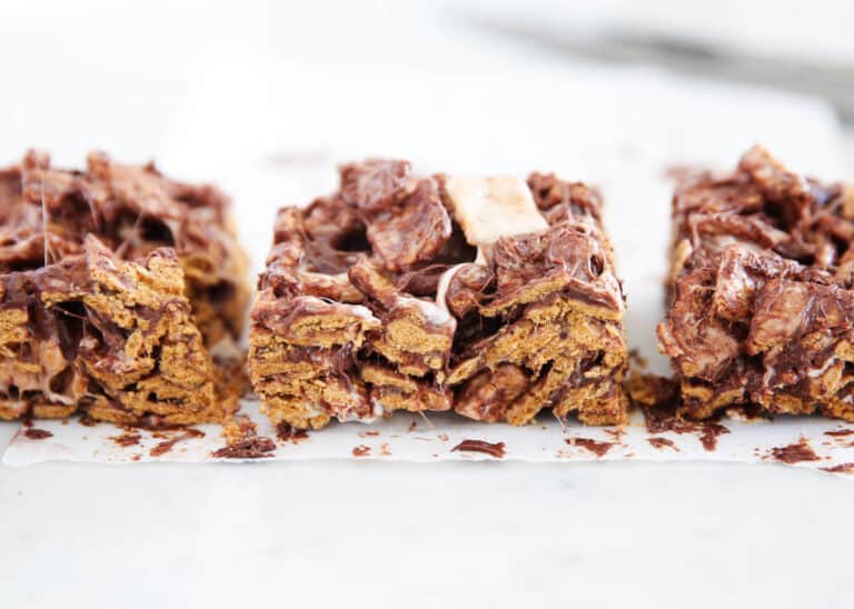 Golden Graham S'mores Bars - I Heart Naptime