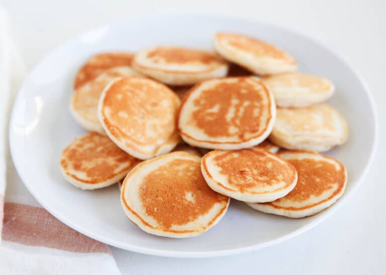 Mini Silver Dollar Pancakes - I Heart Naptime
