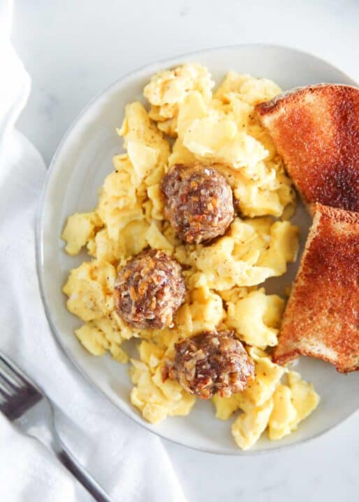 Easy Breakfast Meatballs - I Heart Naptime