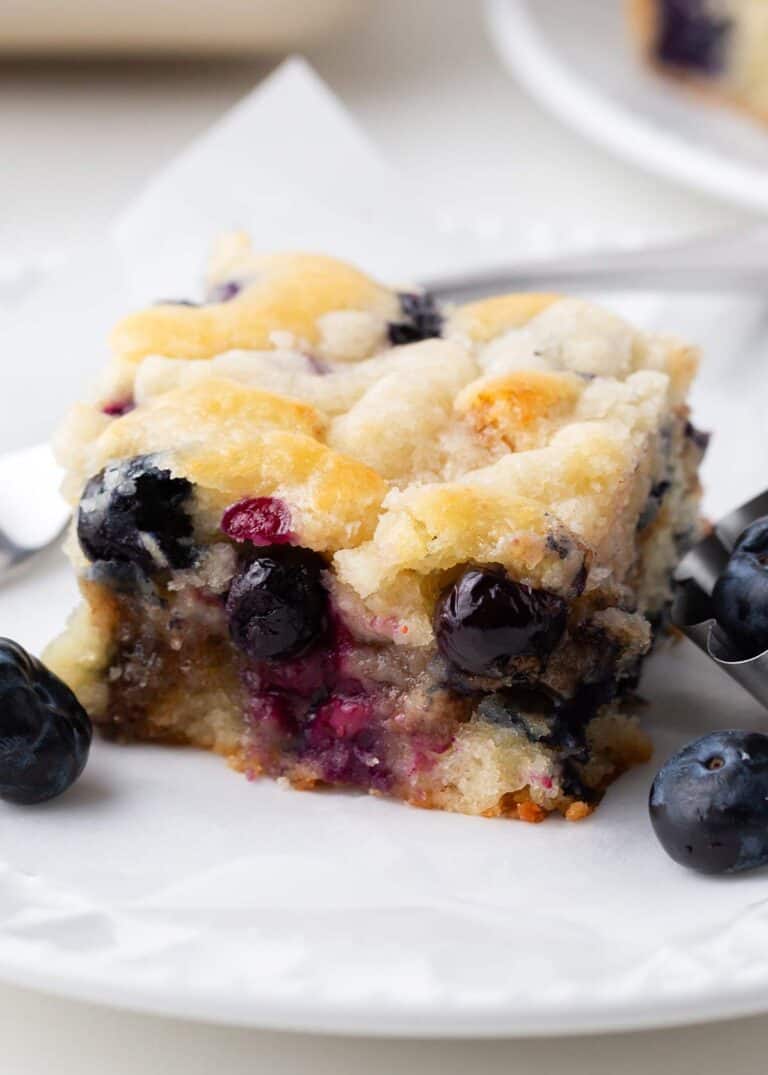 Blueberry Coffee Cake - I Heart Naptime