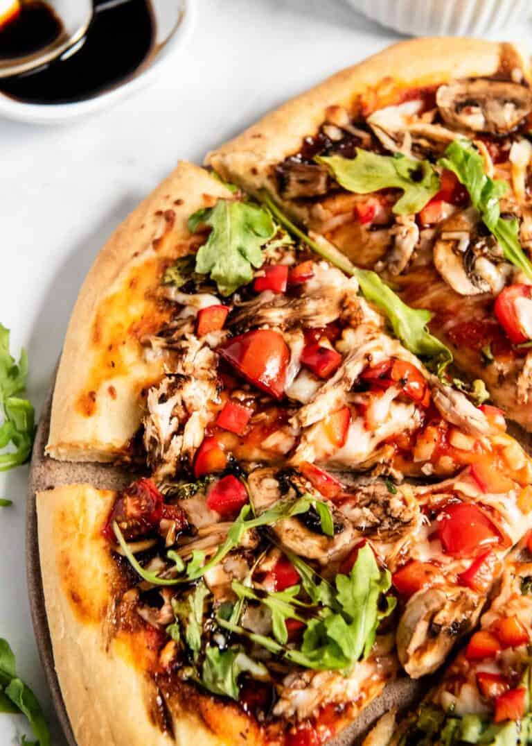 EASY Healthy Pizza (20 minutes!) - I Heart Naptime