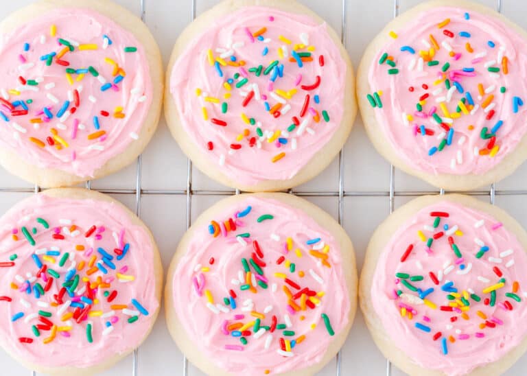 Copycat Lofthouse Cookies - I Heart Naptime