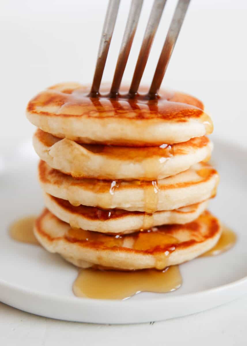 Silver Dollar Pancakes - I Heart Naptime