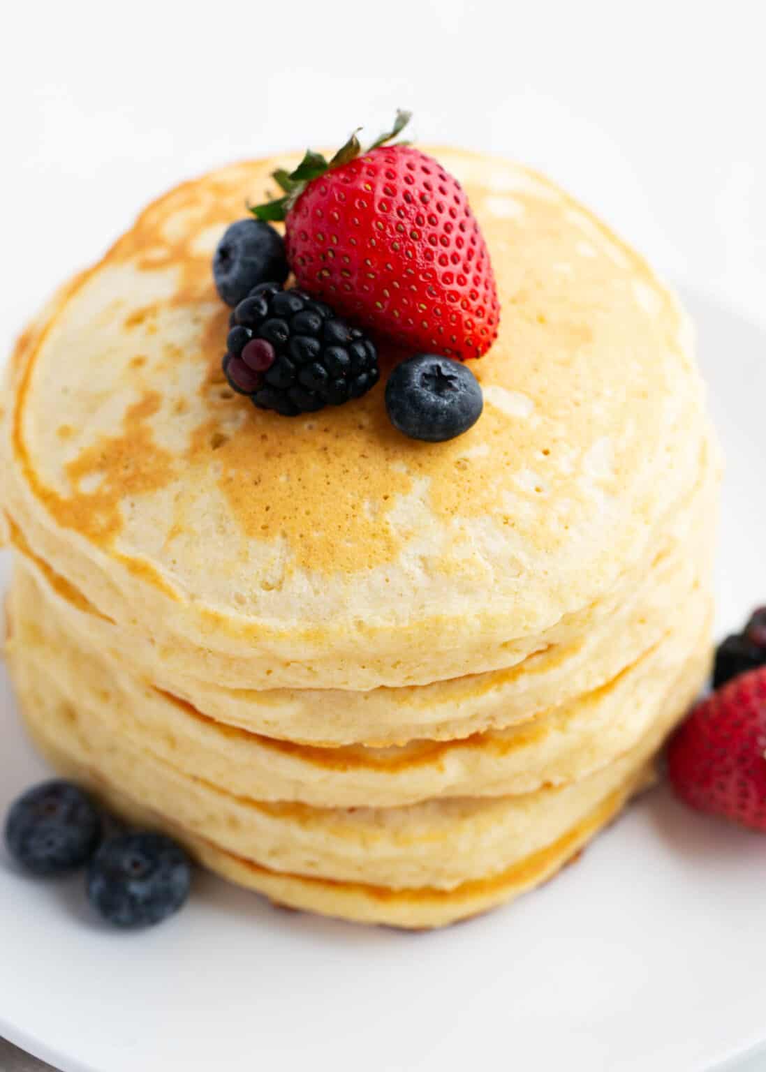 Fluffy Homemade Pancakes - I Heart Naptime
