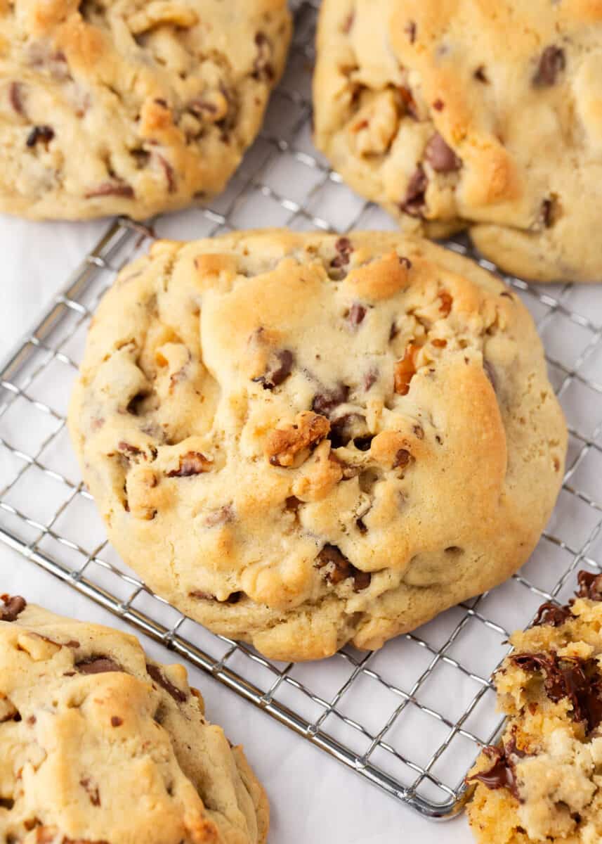 Levain Bakery Chocolate Chip Cookies - I Heart Naptime