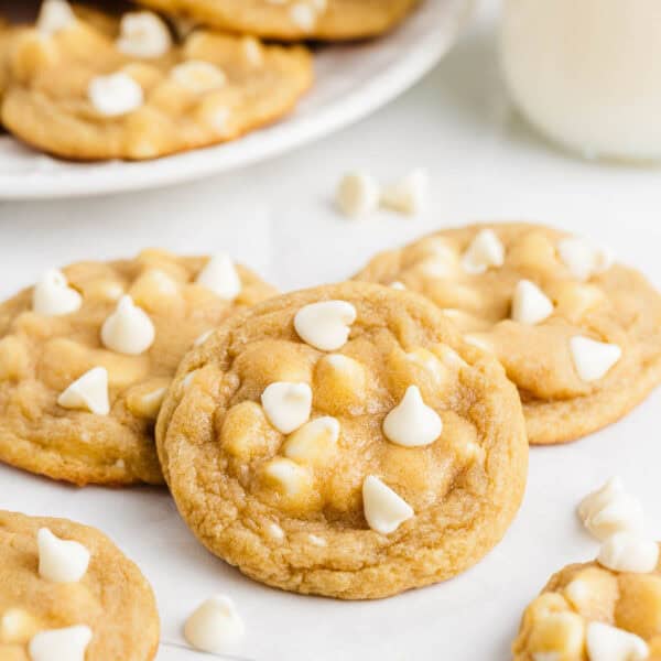 White Chocolate Chip Cookies - I Heart Naptime