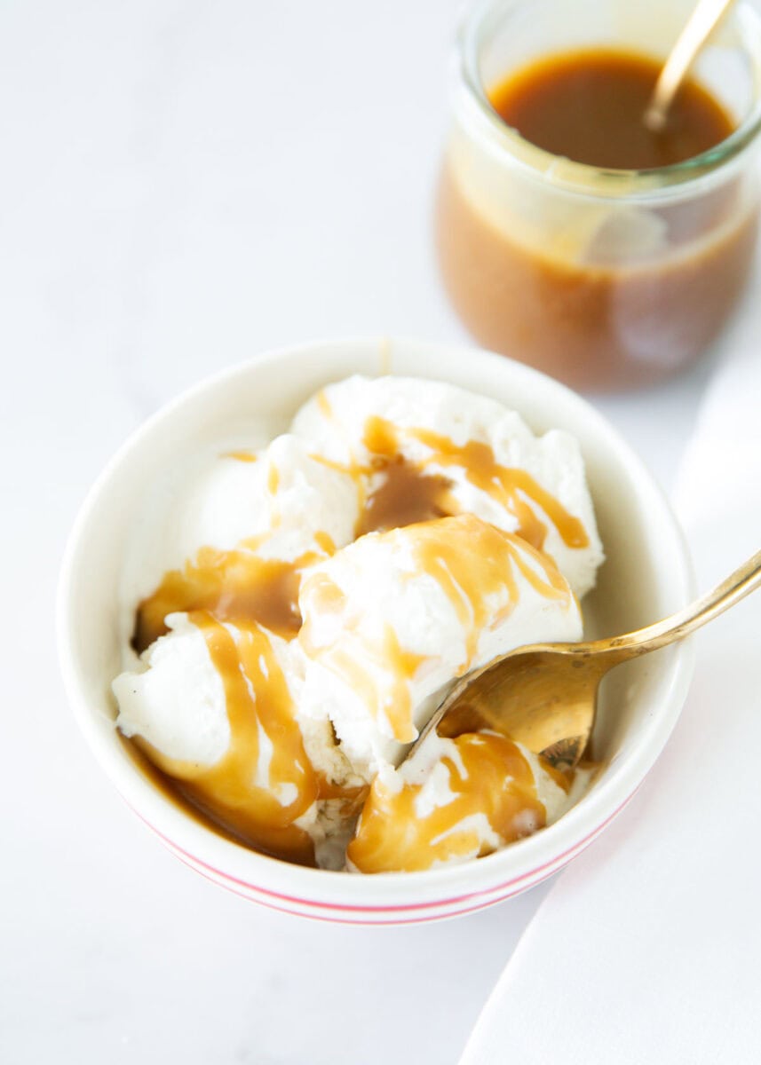 Easy Homemade Butterscotch Sauce - I Heart Naptime