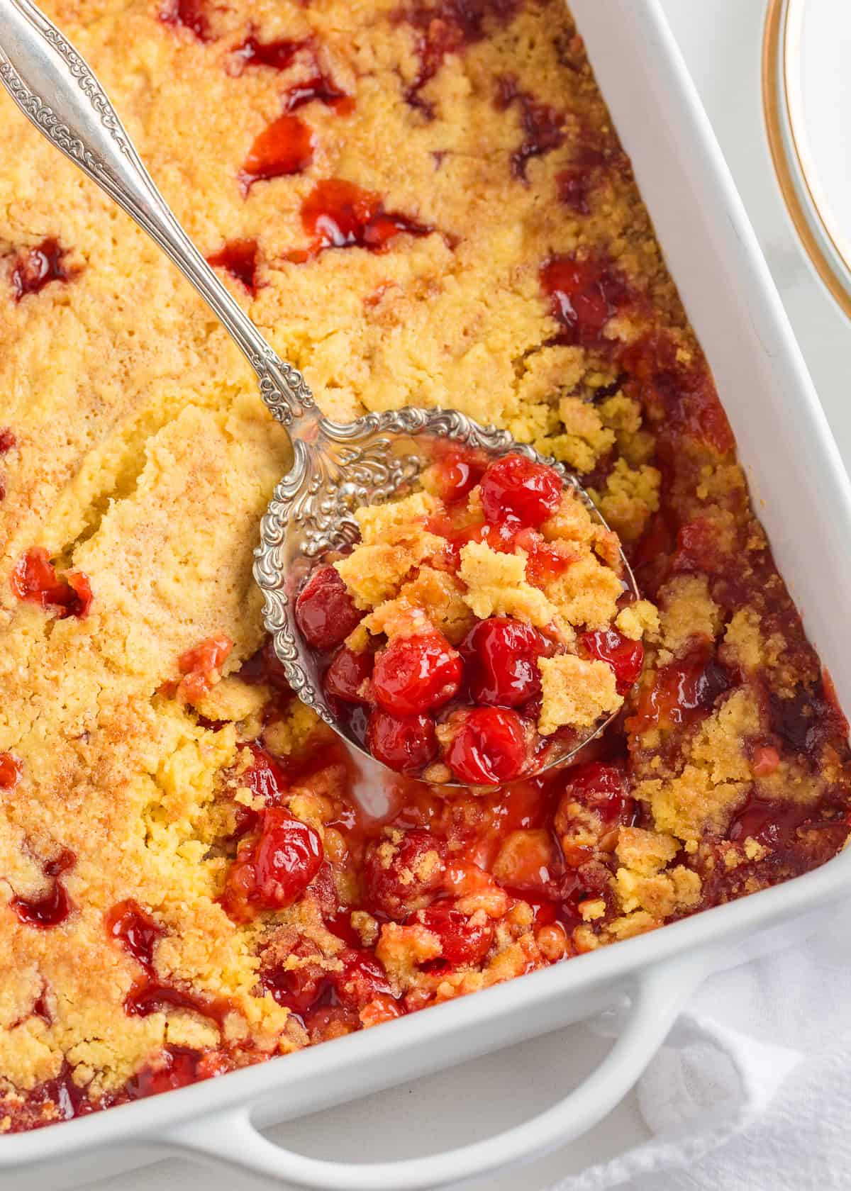 Easy Cherry Dump Cake - I Heart Naptime