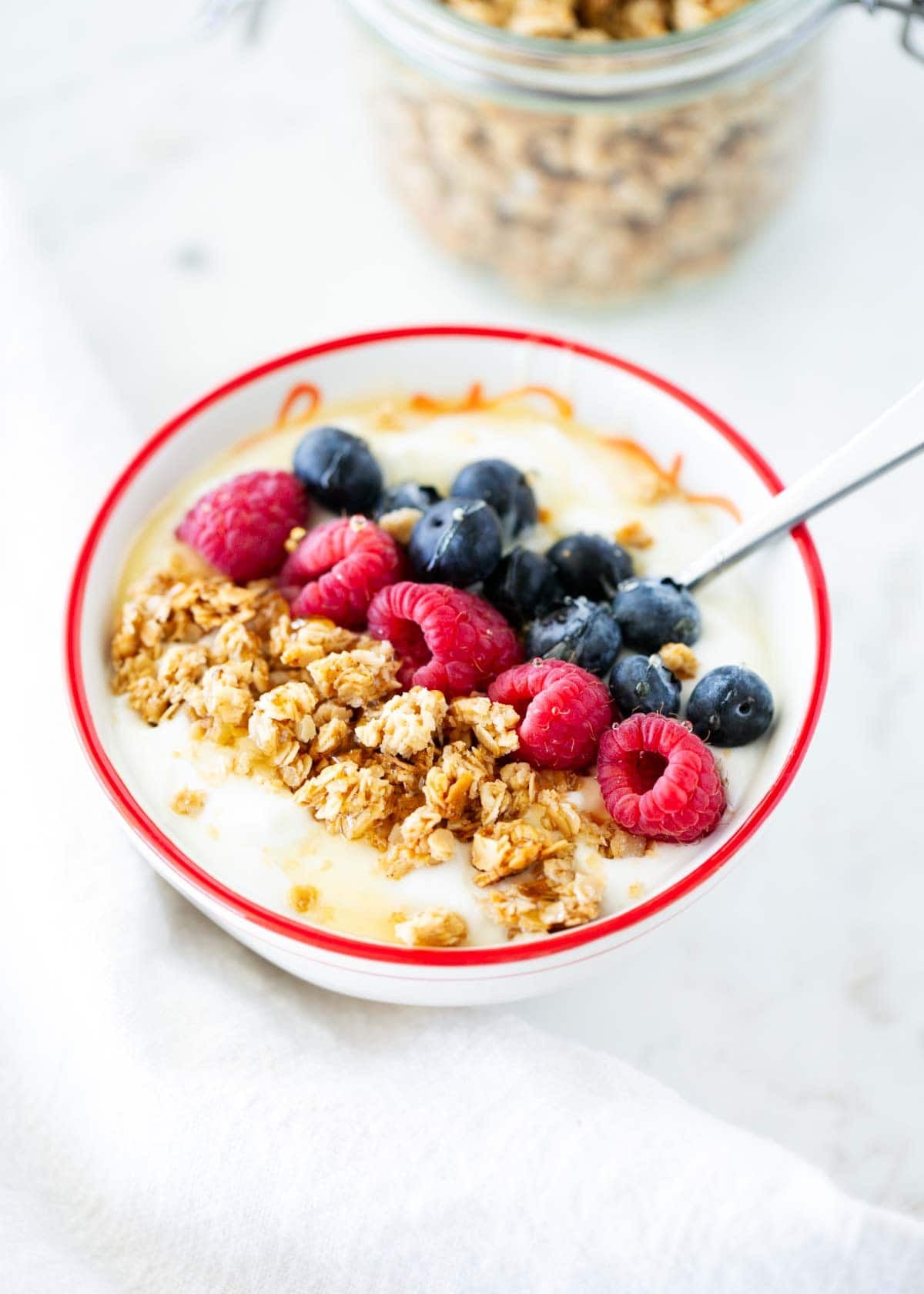 Homemade Nut-Free Granola - I Heart Naptime