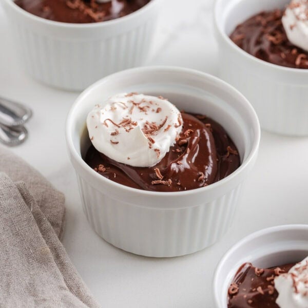Easy Homemade Chocolate Pudding - I Heart Naptime